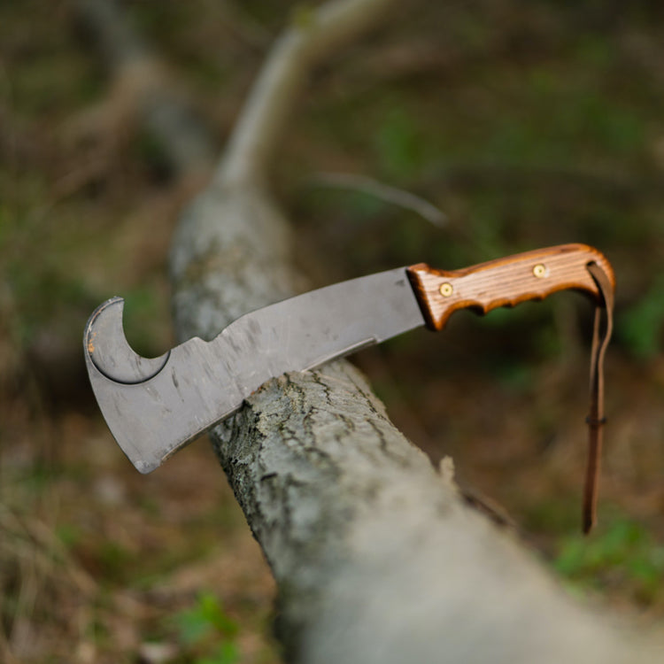Machete Techniques for Outdoor Safety | Woodman's Pal